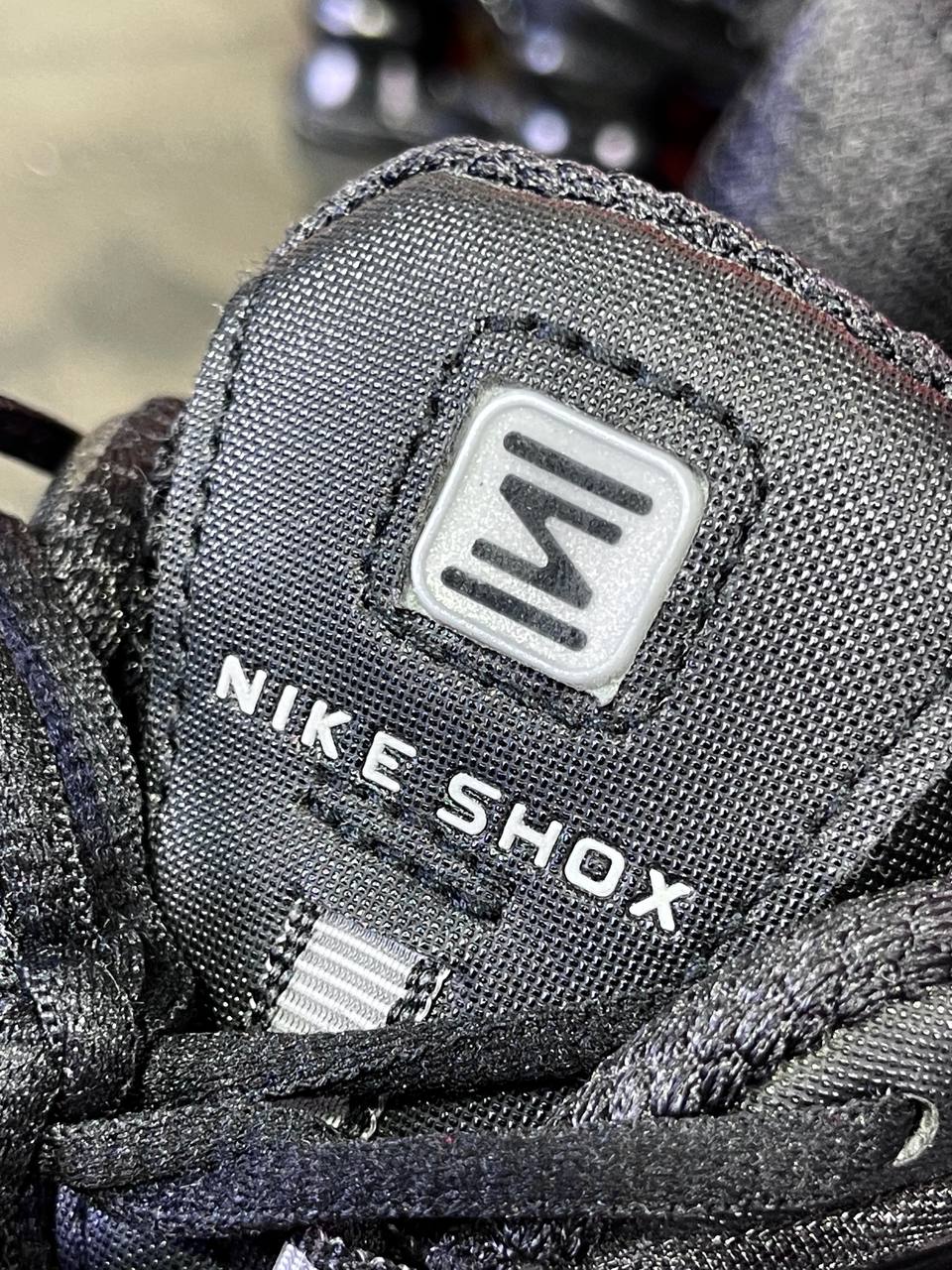 Кроссовки Nike купить с примеркой по Москве в онлайн магазине MENSWEAR ...